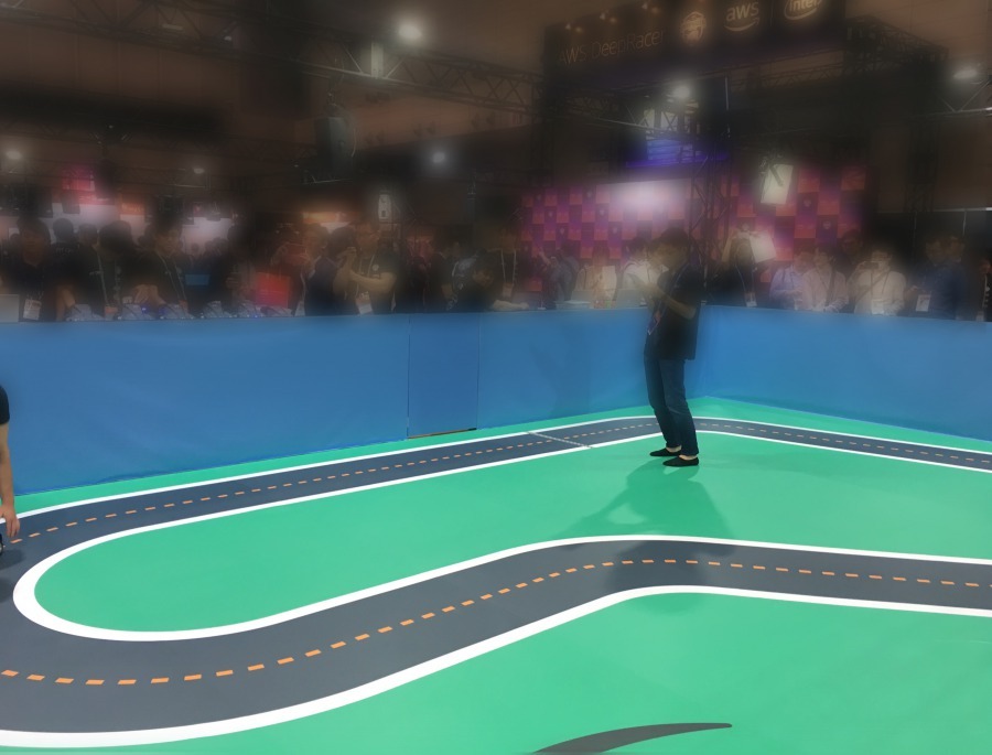 [緊急開催] 祝☆AWS Summit Osaka開幕！「DeepRacerことはじめ」 - TECH PLAY